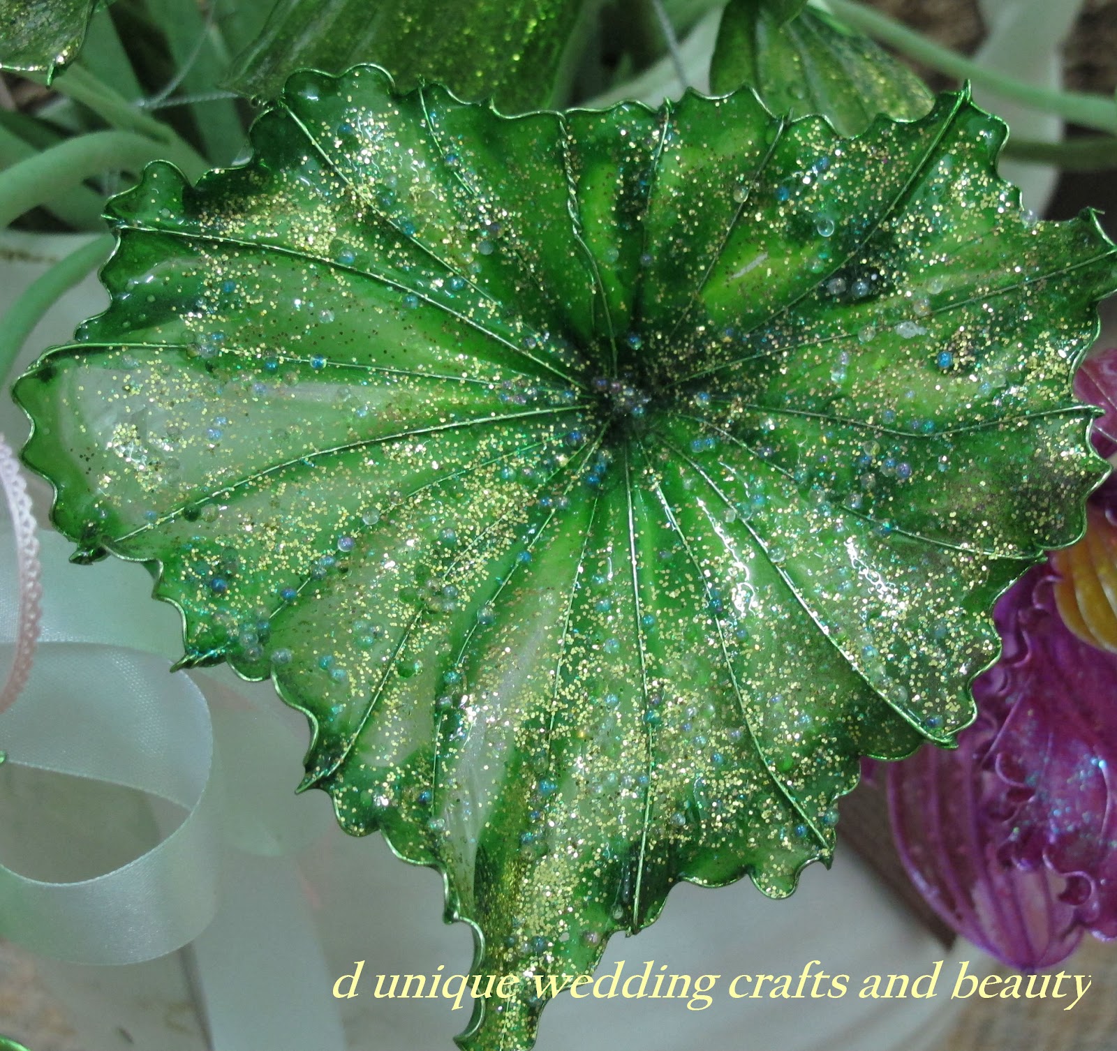 D' Unique Wedding Crafts & Beauty: Bunga Dip Mix in Vase