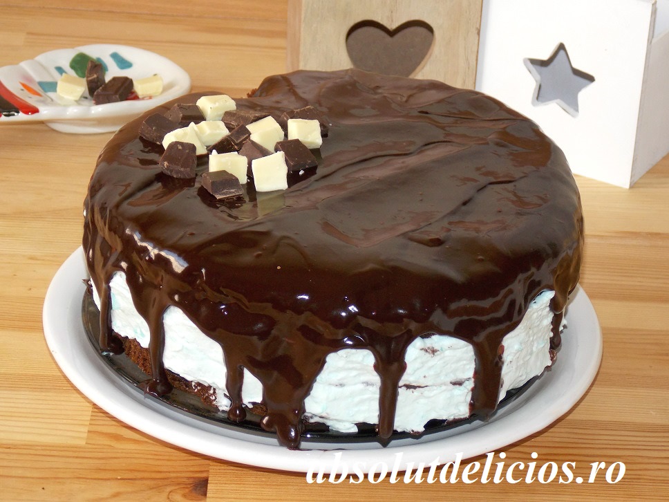 Absolut Delicios: TORT AFTER EIGHT