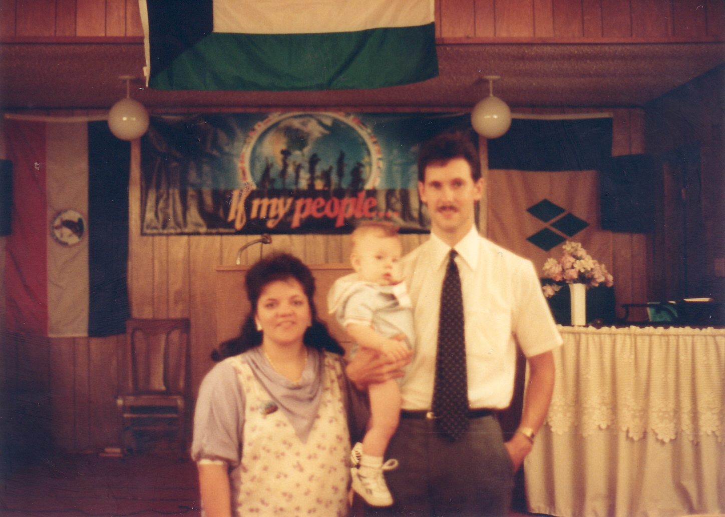 THE SNOWDEN FAMILY ONE MISSION TO THE WORLD: WHO WE ARE... Background ...