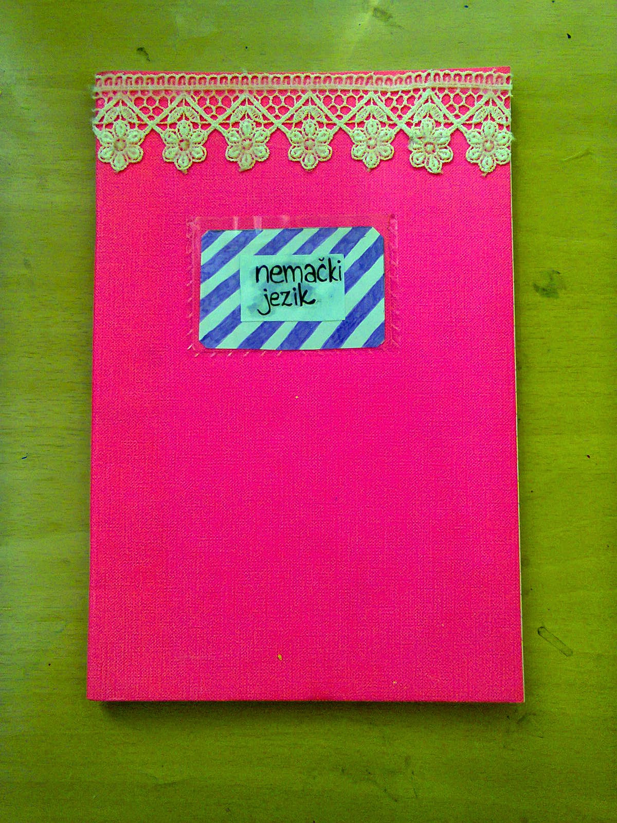 Addicted to Nails: DIY notebooks for Back to School!