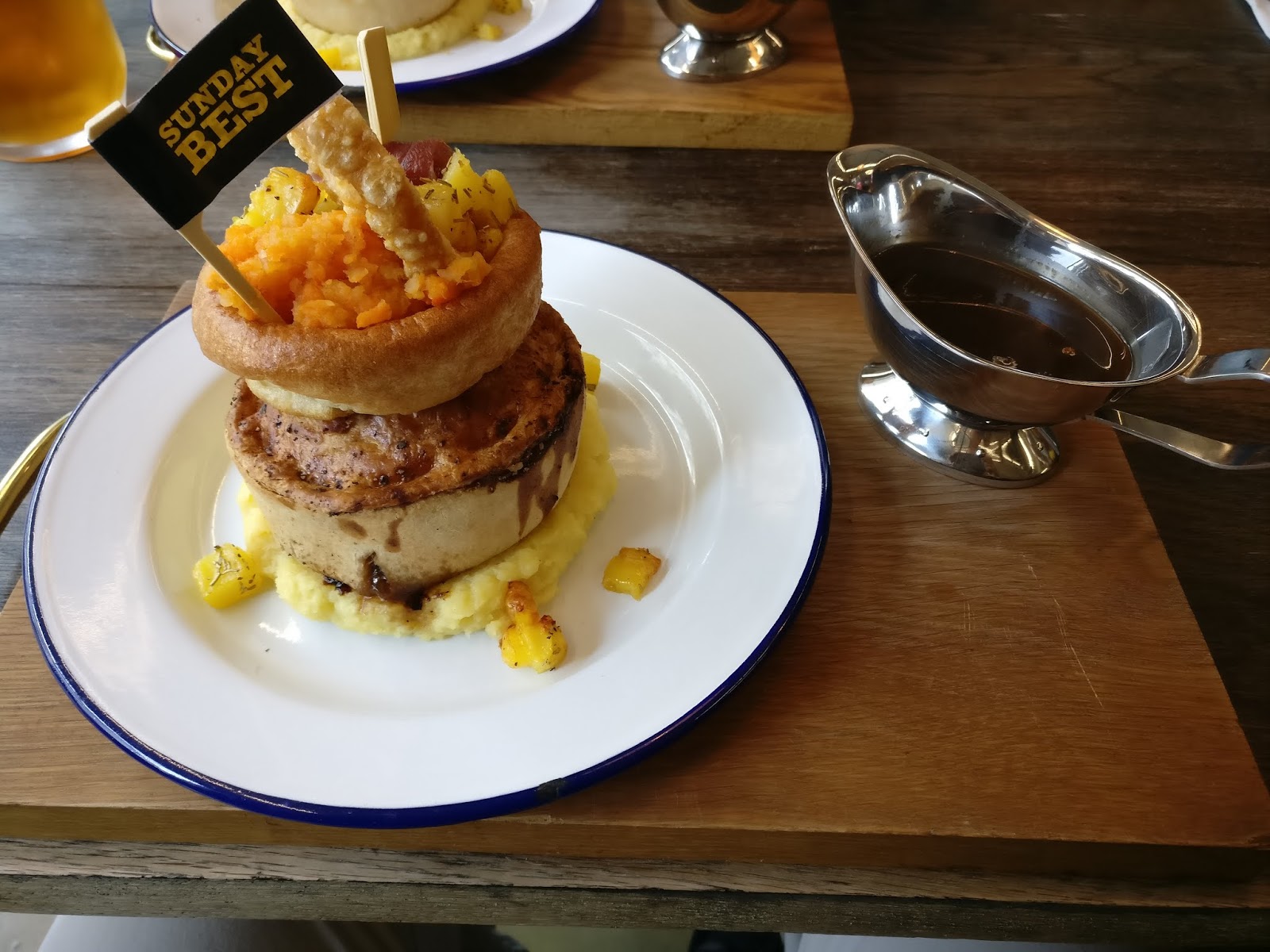 Pierate - Pie Reviews: The Best Sunday meal you could ask for?!