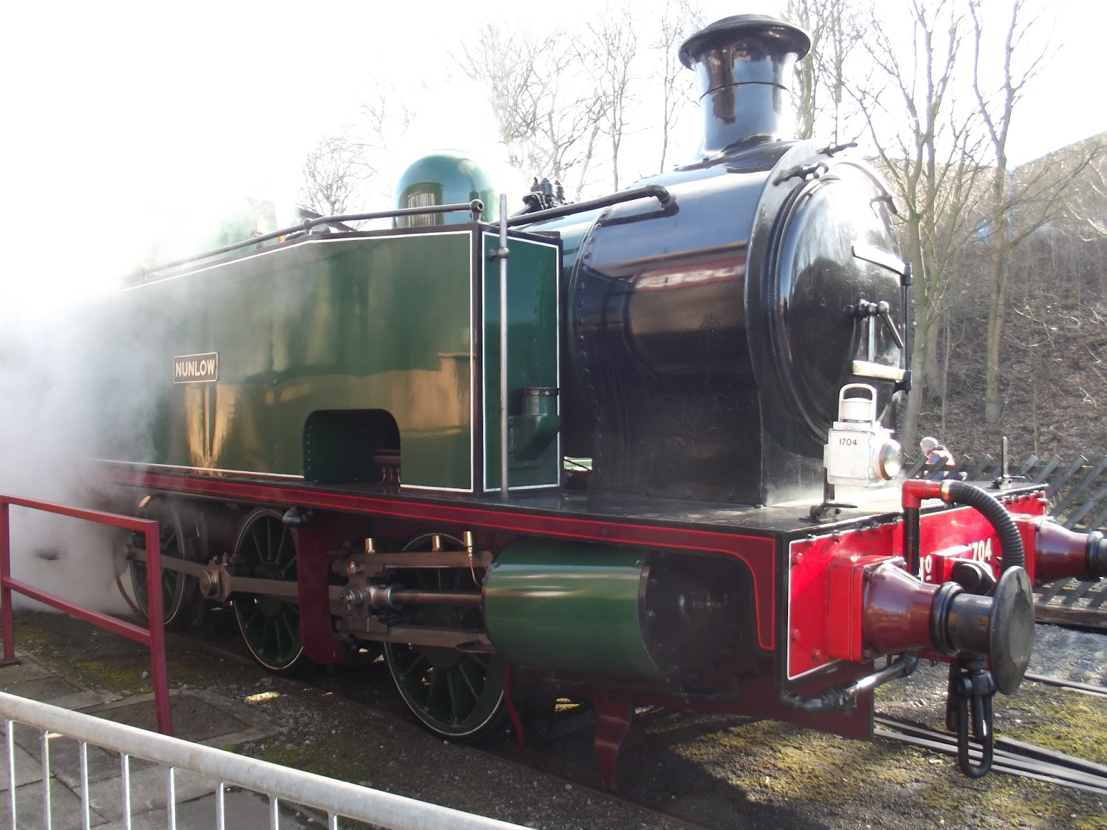 Steam Memories: Nunlow No 1704 owned by the Bahamas Loco Society