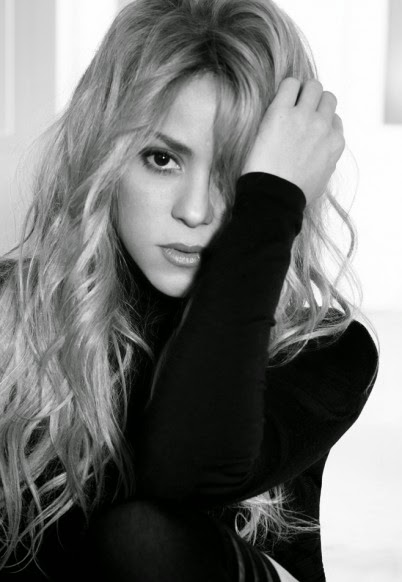 Shakira-Argentina: Shakira En una entrevista exclusiva con Cosmo Argentina.