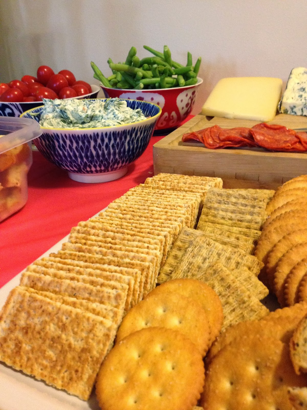 Lola, Tangled: DIY Super Bowl Party Snack Stadium. Ahem, that's SNACKADIUM.