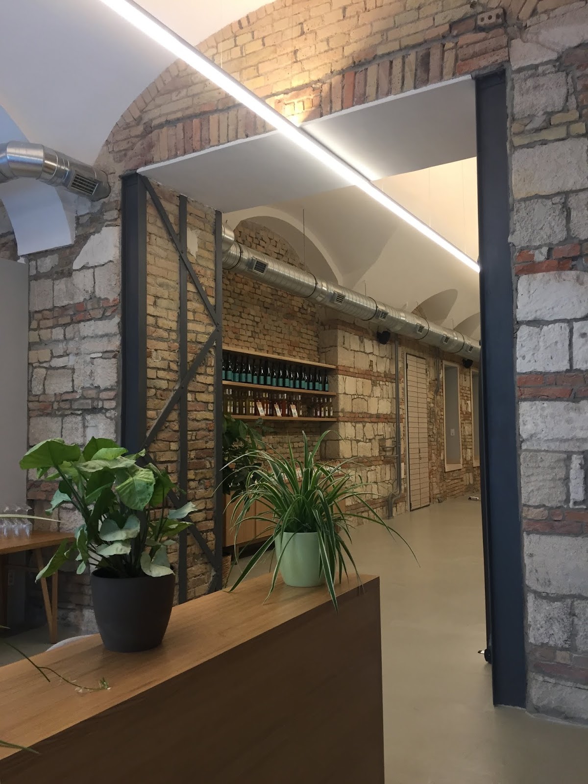 empathy café & bistro / Magyar Vöröskereszt