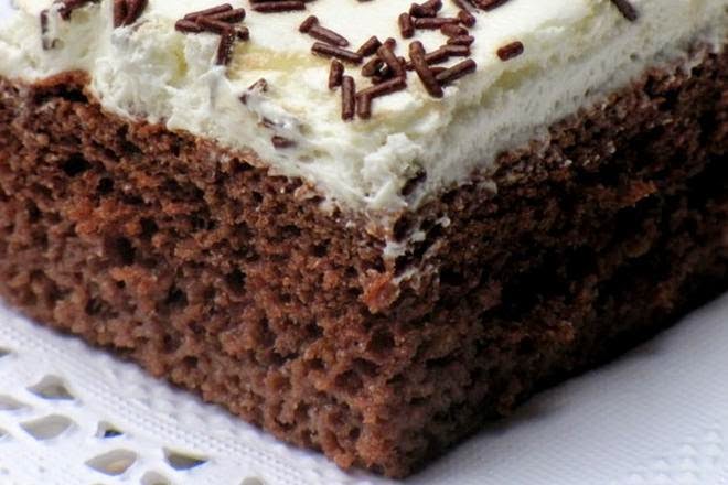 MOKRI KOLAČ: Toliko Jednostavan I Sočan Da Ćete Ga Poželjeti Svaki Dan ...