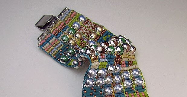 Beads Beading Beaded, with Erin Simonetti: Free Form Style, Weaving on ...