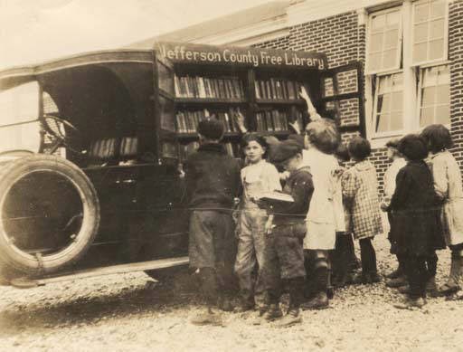 Alabama Yesterdays: Alabama Library History: Bookmobiles