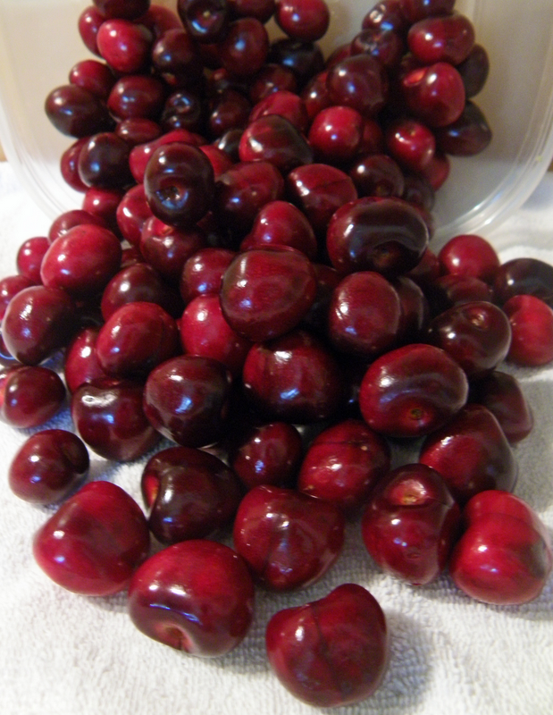 Seasonal Eating: Cherries in Light Honey Sauce