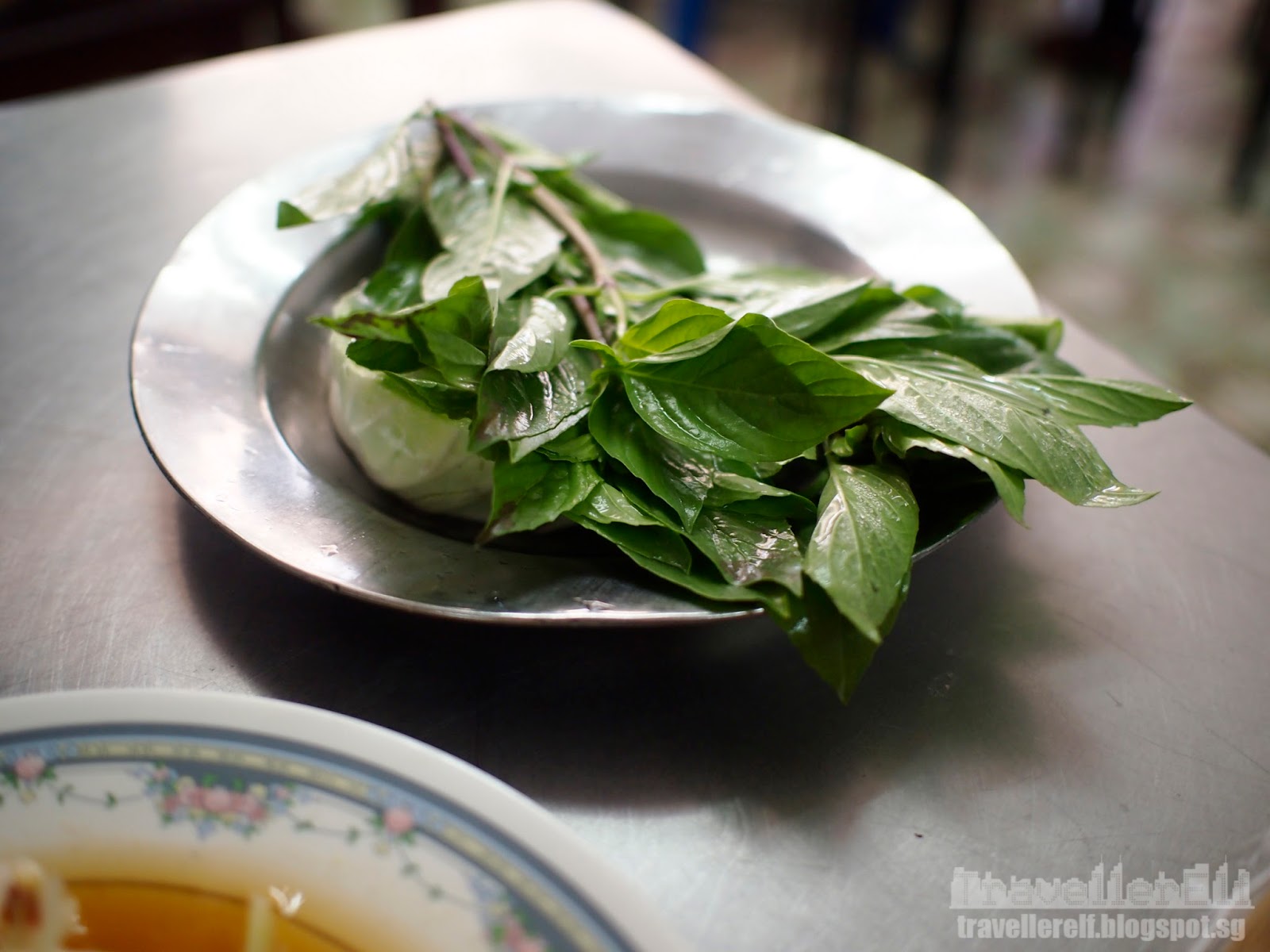 What to Eat in Bangkok ~ Soi Polo Fried Chicken (ไก่ทอดเจ๊กี ...