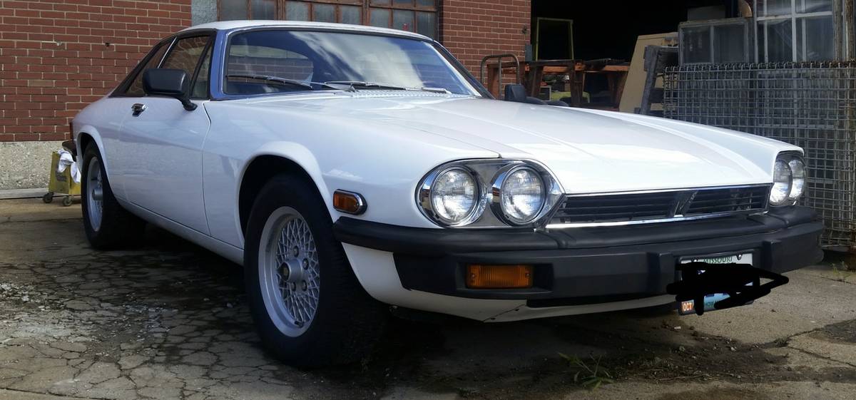 Don't H8 The Vee: 1976 Jaguar XJS V8 - DailyTurismo