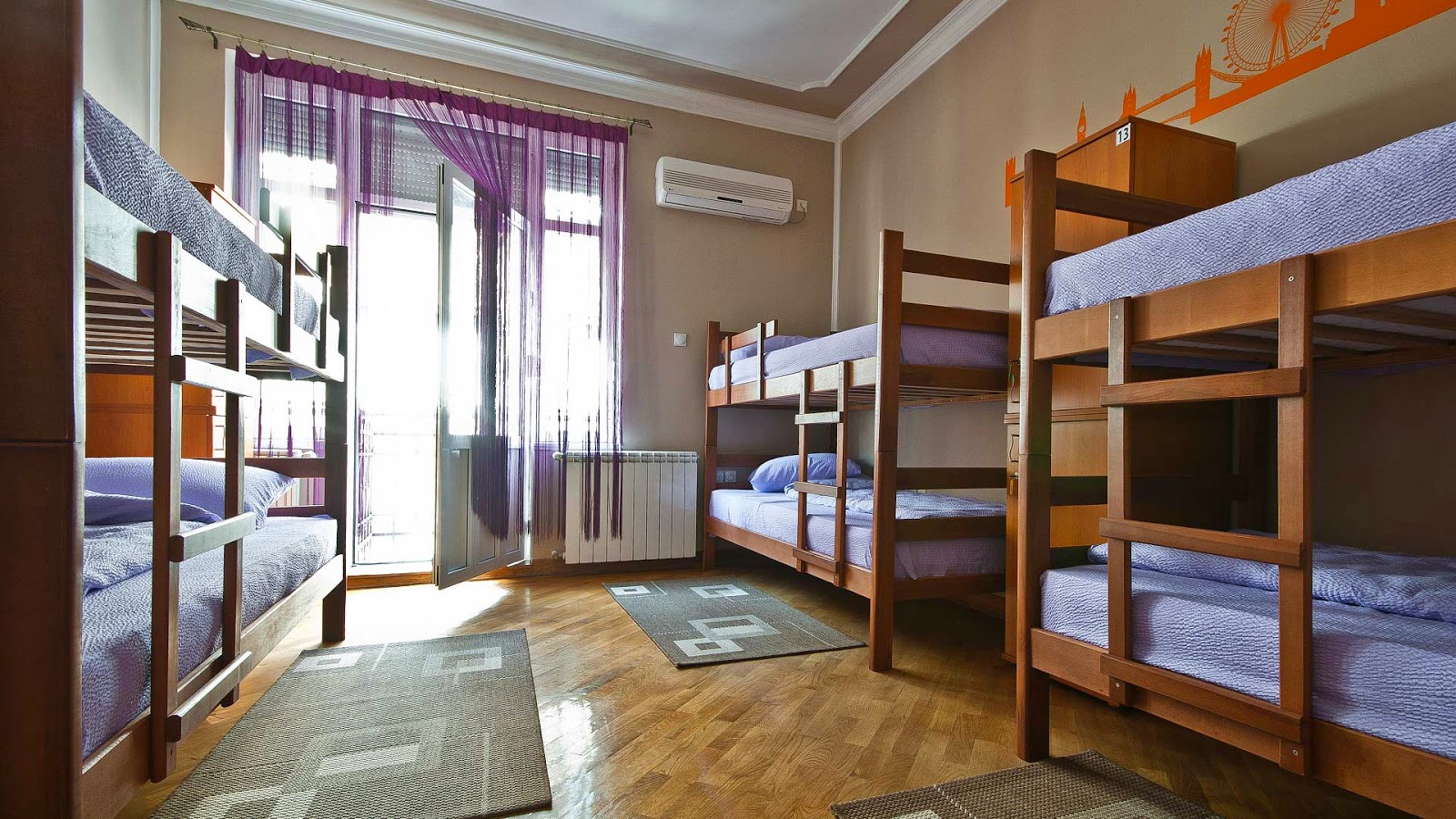 Bisnes Hostel untuk Dijual di UPM ~ Bisnes Untuk Dijual