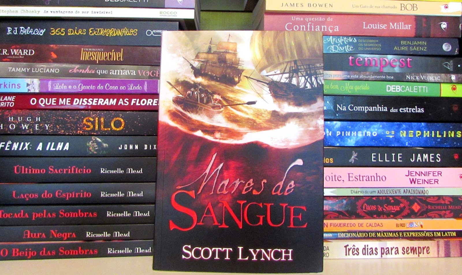 {Resenha} Mares de Sangue – Scott Lynch | Palácio de Livros