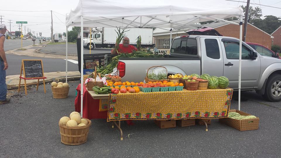A Couple of Farmers At Maple Lawn Farm: Farm Photos