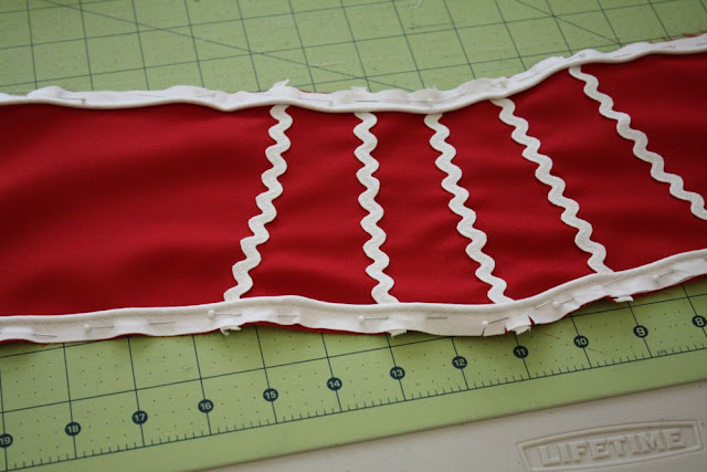 Jolly Holiday dress+cummerbund tutorial
