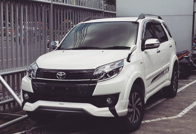 Spesifikasi dan Harga Toyota Rush 2015 (Toyota New Rush) - mobil keren.com