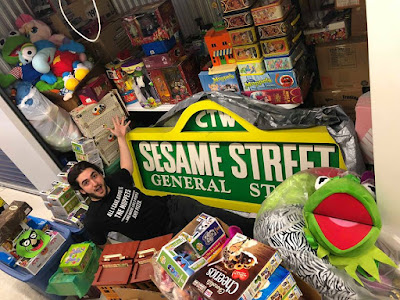 Muppet Stuff: Crazy Muppet Stories - Sesame Street General Store Sign!