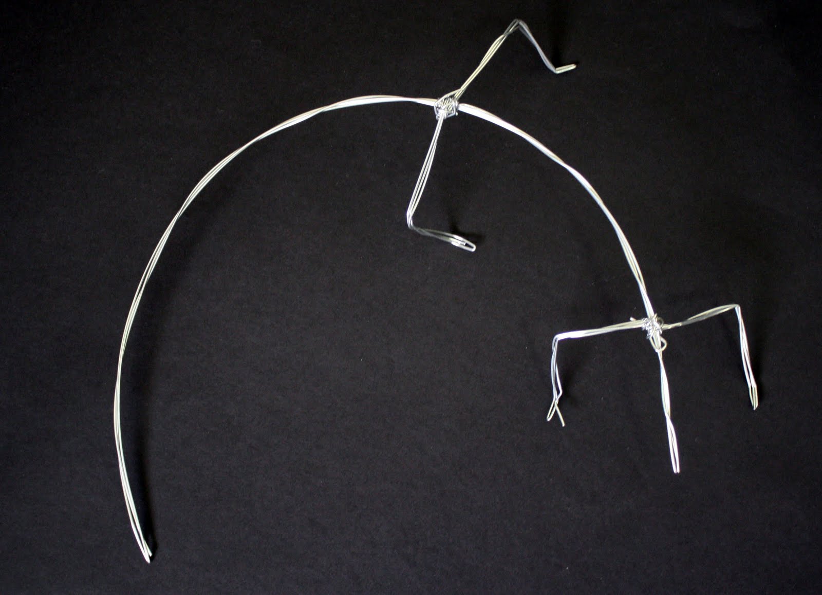 sarah bell smith: Wire armatures