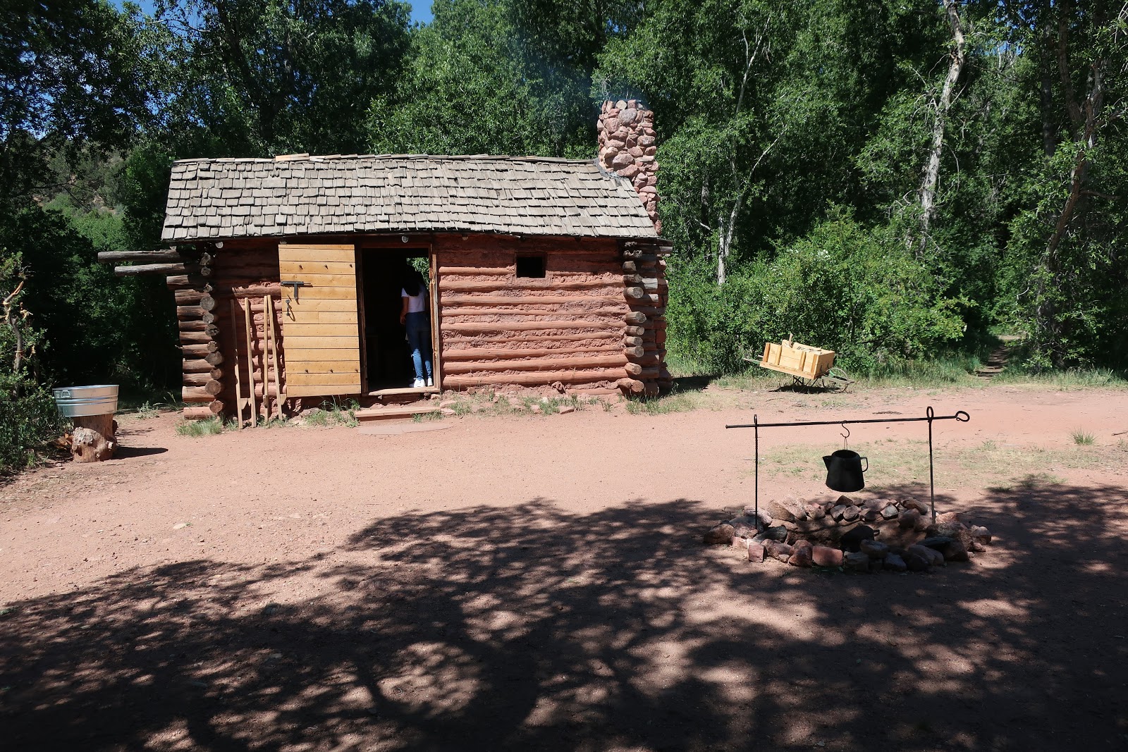 Duane and Louise's Travels: Rock Ledge Ranch Part I