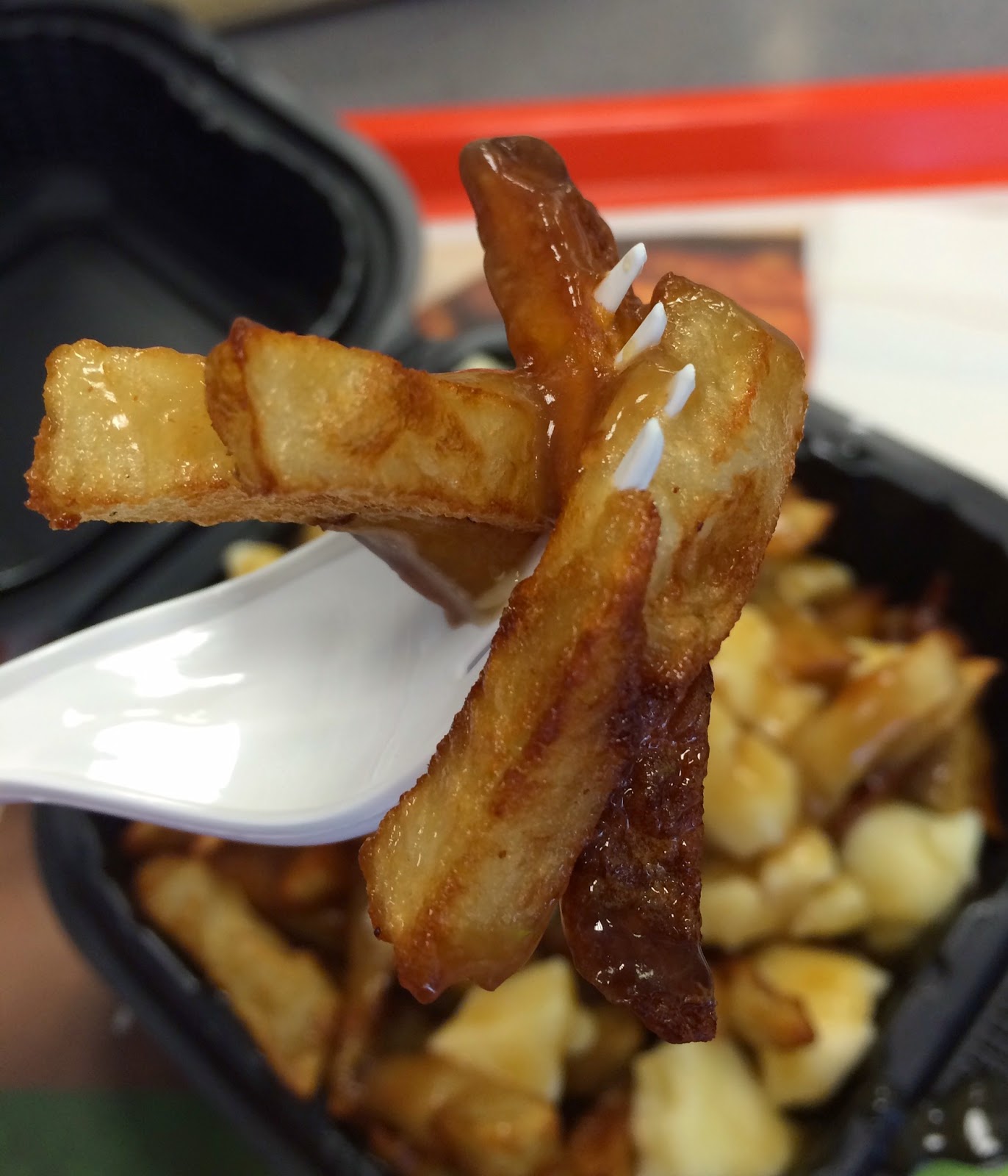 Poutine From Lafleur / Lafleurのプーティン ~ I'm Made of Sugar! - Chihiro's ...