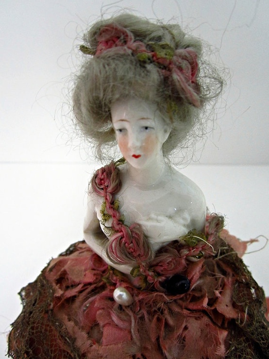 Marie Arden Pink Living: Smitten with half dolls