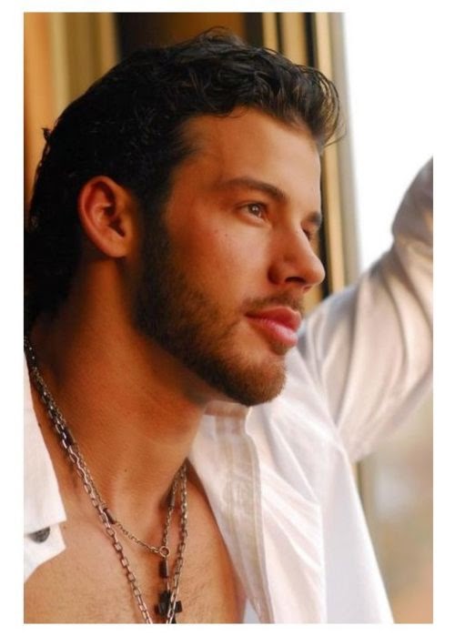 Eyecons: MODEL MONDAY: JUSTIN WOLTERING