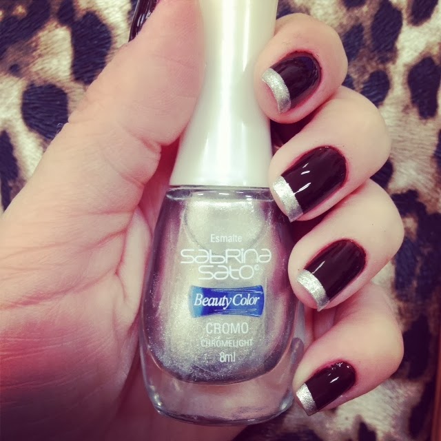 Delírios de Paty: Unhas da Semana: francesinha prateada