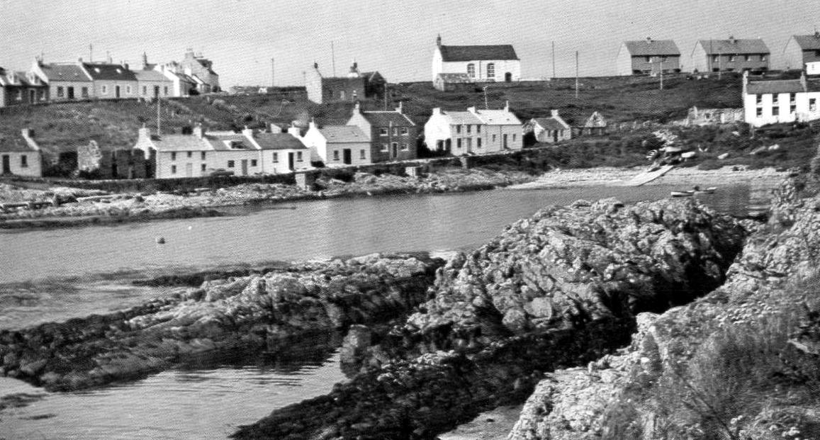 Tour Scotland: Old Travel Blog Photograph Rocky Coast Portnahaven ...