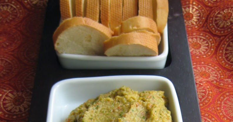 minxeats - recipes, recaps, and restaurant reviews: Paolo's Tapenade