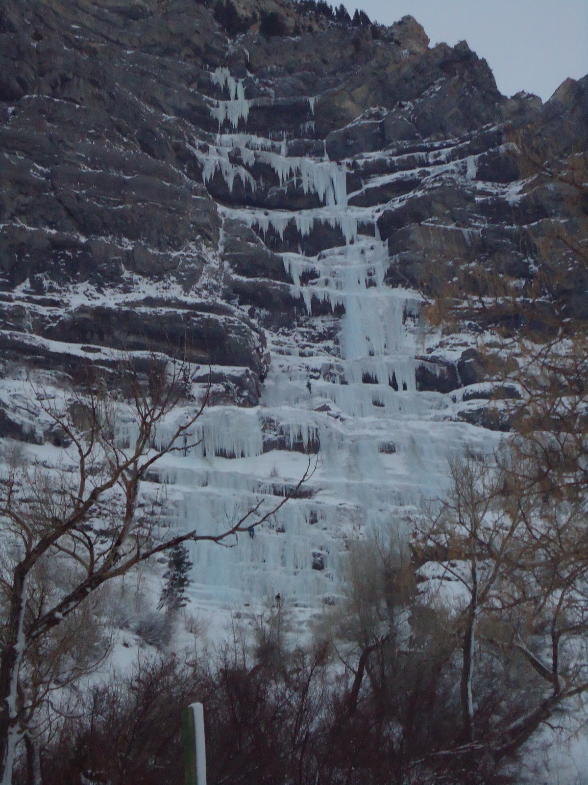 Utah Mountain Climbing: Ice Climbing - Provo Canyon