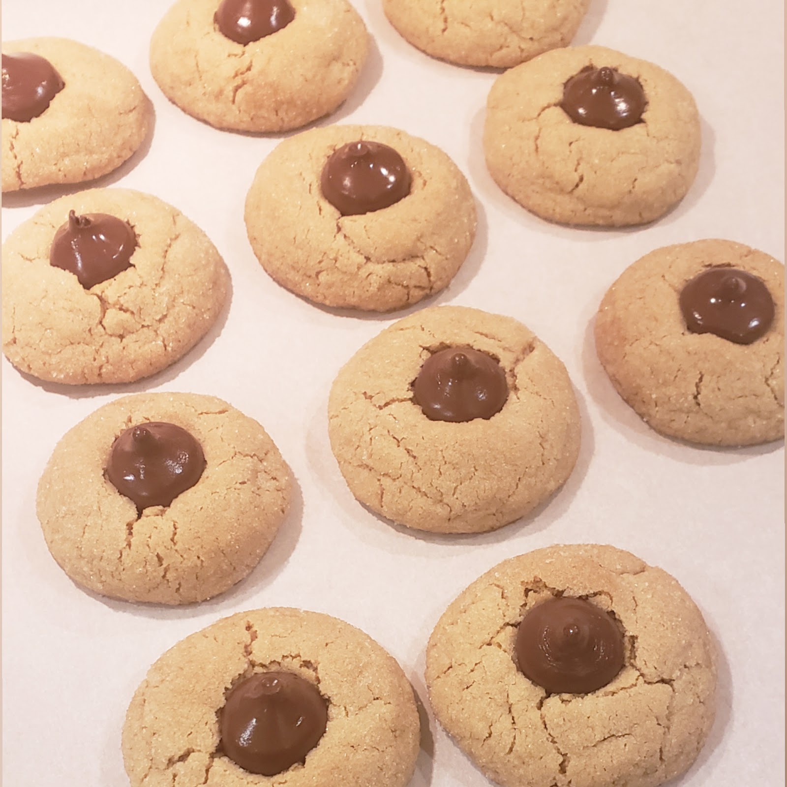 DF, EF, TNF, Pea Protein Free Peanut Butter Blossoms | The Alherrgy Mom ...