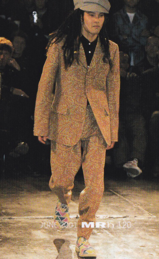 コレクション：2001 A/W COMME des GARCONS HOMME PLUS｜コムデギャルソン店舗マップ