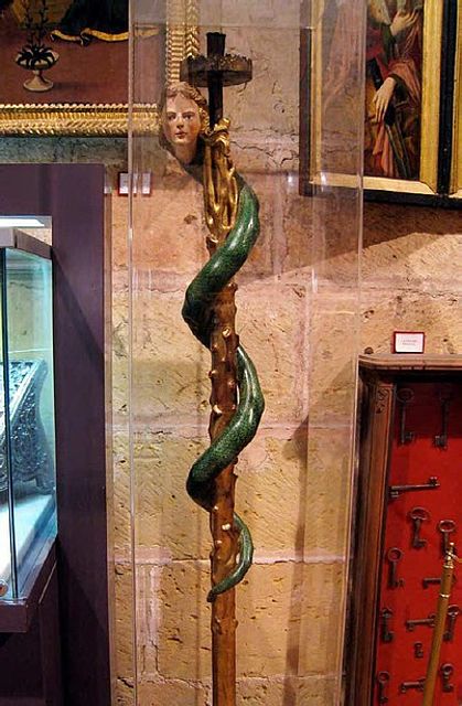 On the Reed or Tricereo (The Triple Candle) ~ Liturgical Arts Journal