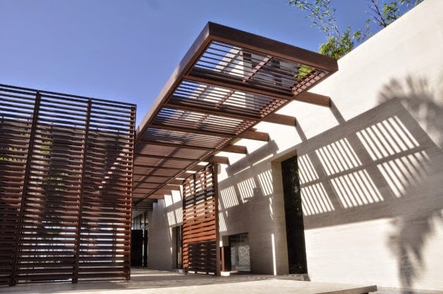 DECORA INTERI: Brises (brise-soleil)