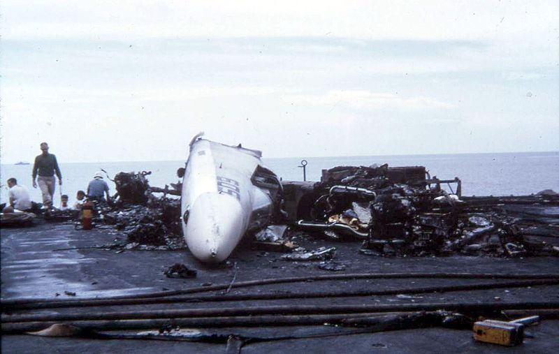 Liveboat USA cruises blog: Remembering the 1967 USS Forrestal fire 44 ...
