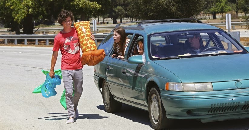 The Talking Box: RETURNING: The Middle: Axl Goes to College