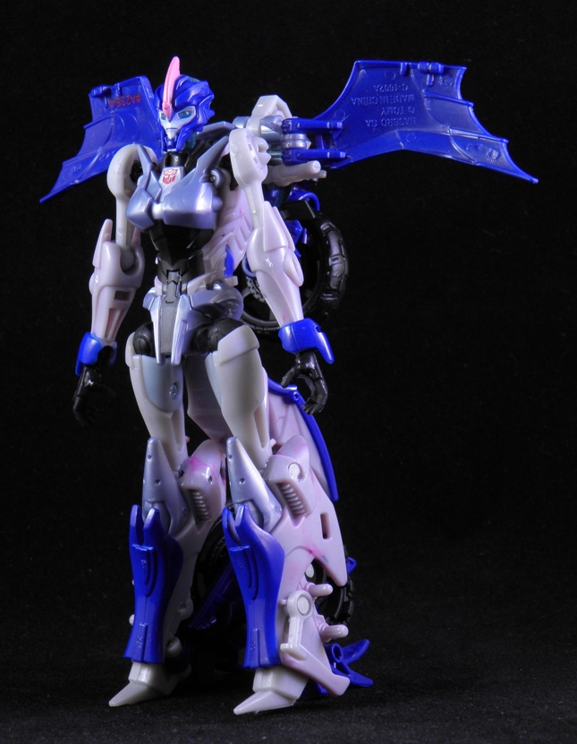 She's Fantastic: Transformers: Prime - Beast Hunters ARCEE!