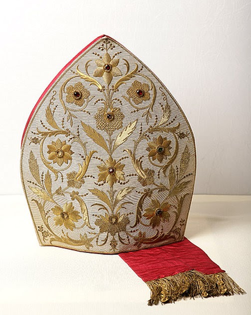 Pro Misa Tradicional en Ciudad Real: La Mitra