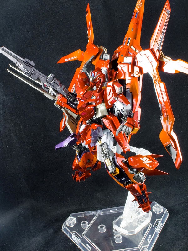 Custom Build: 1/100 MSZ-006-P2/3C Zeta Gundam P2/3C Type "Red Snake's ...