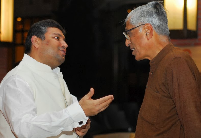 At The Write Circle with Rajmohan Gandhi