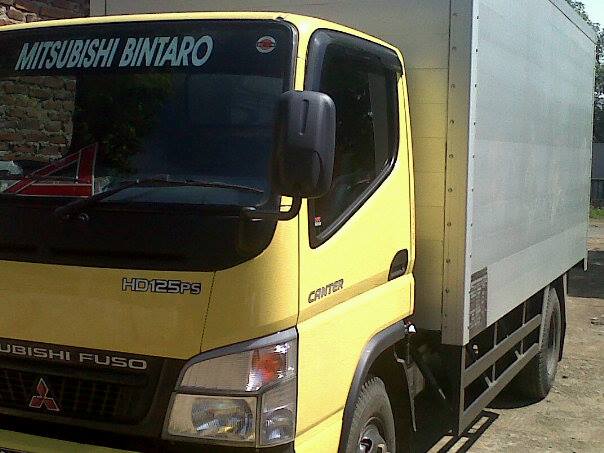 sewa mobil box solo: Sewa Mobil Box Solo