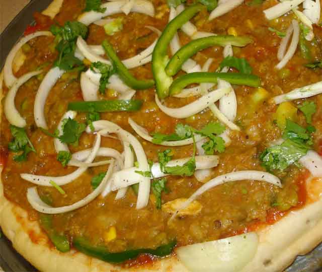 My Recipe: Pav Bhaji Pizza Recipe | How to Make Pav Bhaji Pizza