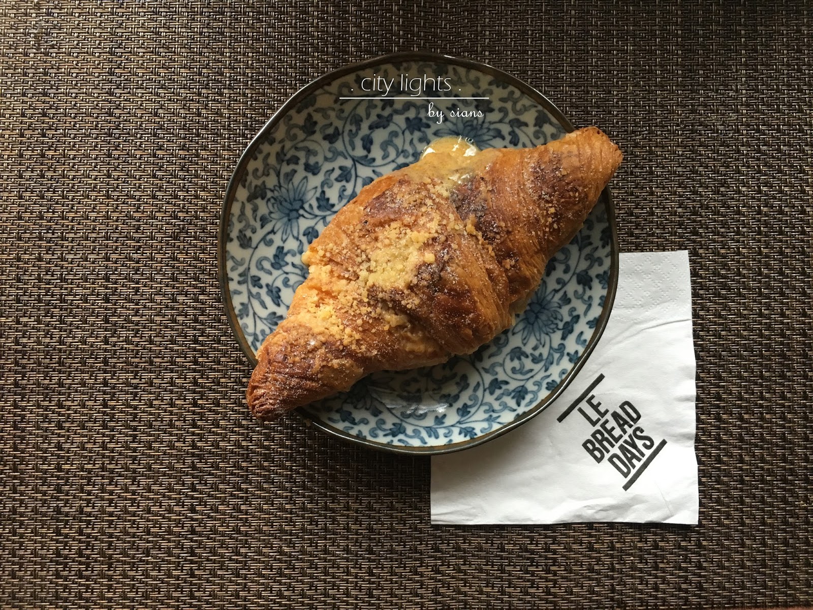the molten salted egg yolk croissant rivalry: le bread days & bake plan ...