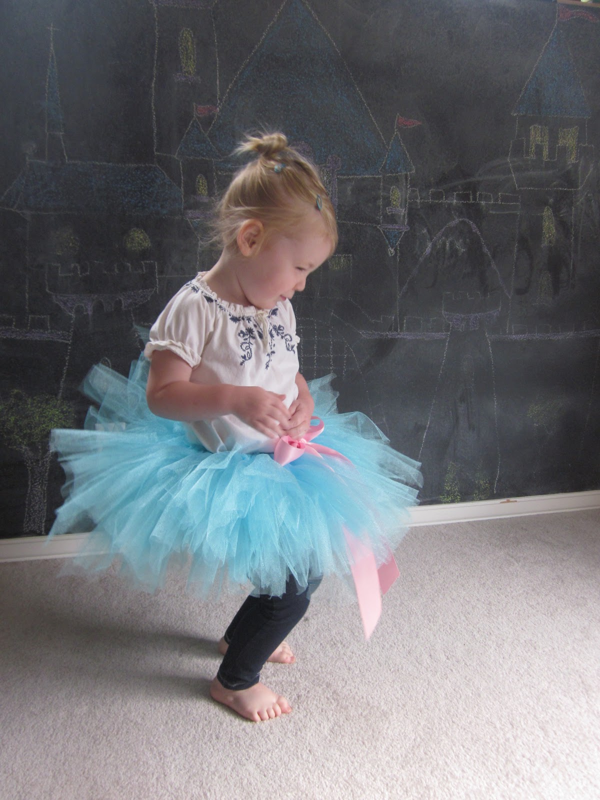 Queen B Creates: Dress Up Tutu