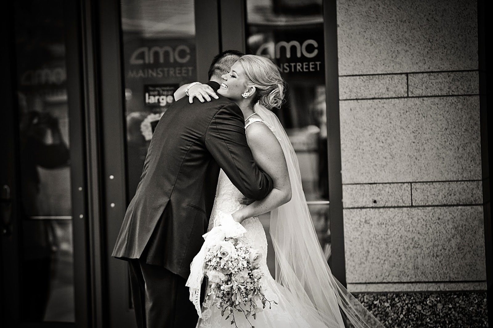 Simple Elegance: Real Weddings: Erin + Tyler