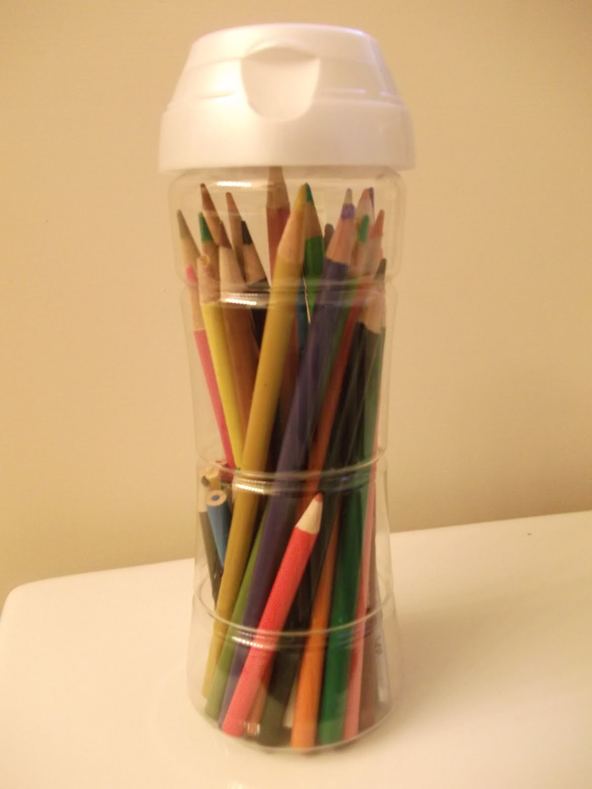 String and Sticks: Unstoppable Pencil Container