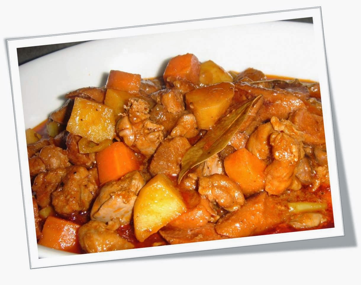 Simple Delicious Cooking Filipino Style: Simple Pork Menudo