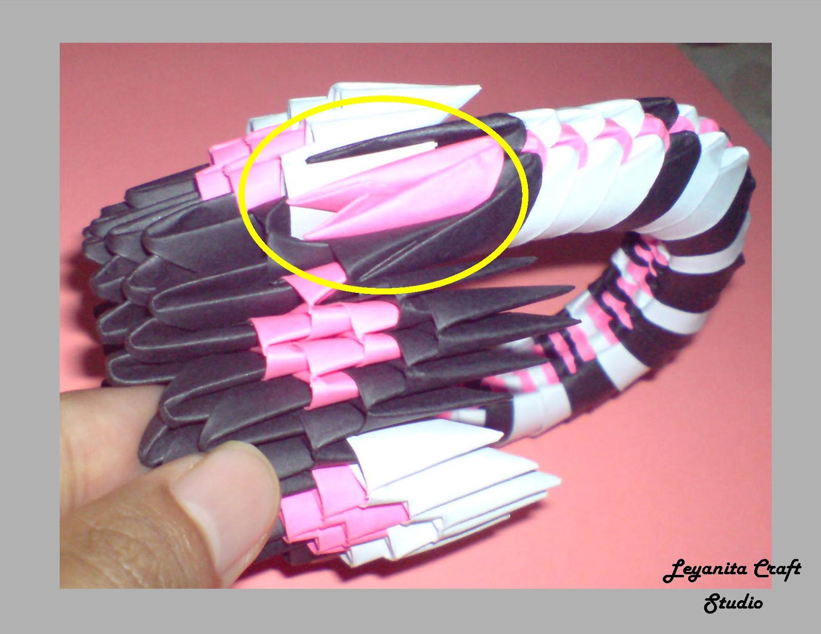 Tutorial: Flower Basket (3D Origami) | Leyanita Craft Studio