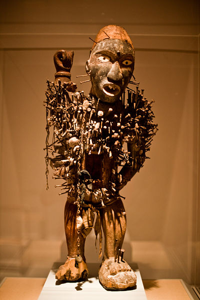 peuple de papier: nkisi nkondi