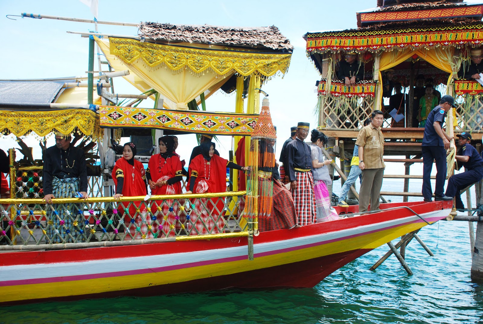 ACARA MACCERA' TASI' ~ Dinas Kebudayaan dan Pariwisata